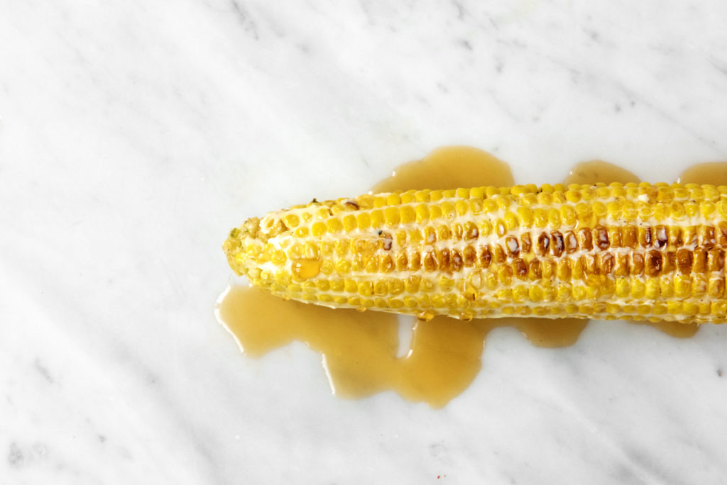 Op de barbecue: maiskolf op 5 manieren | HelloFresh Blog